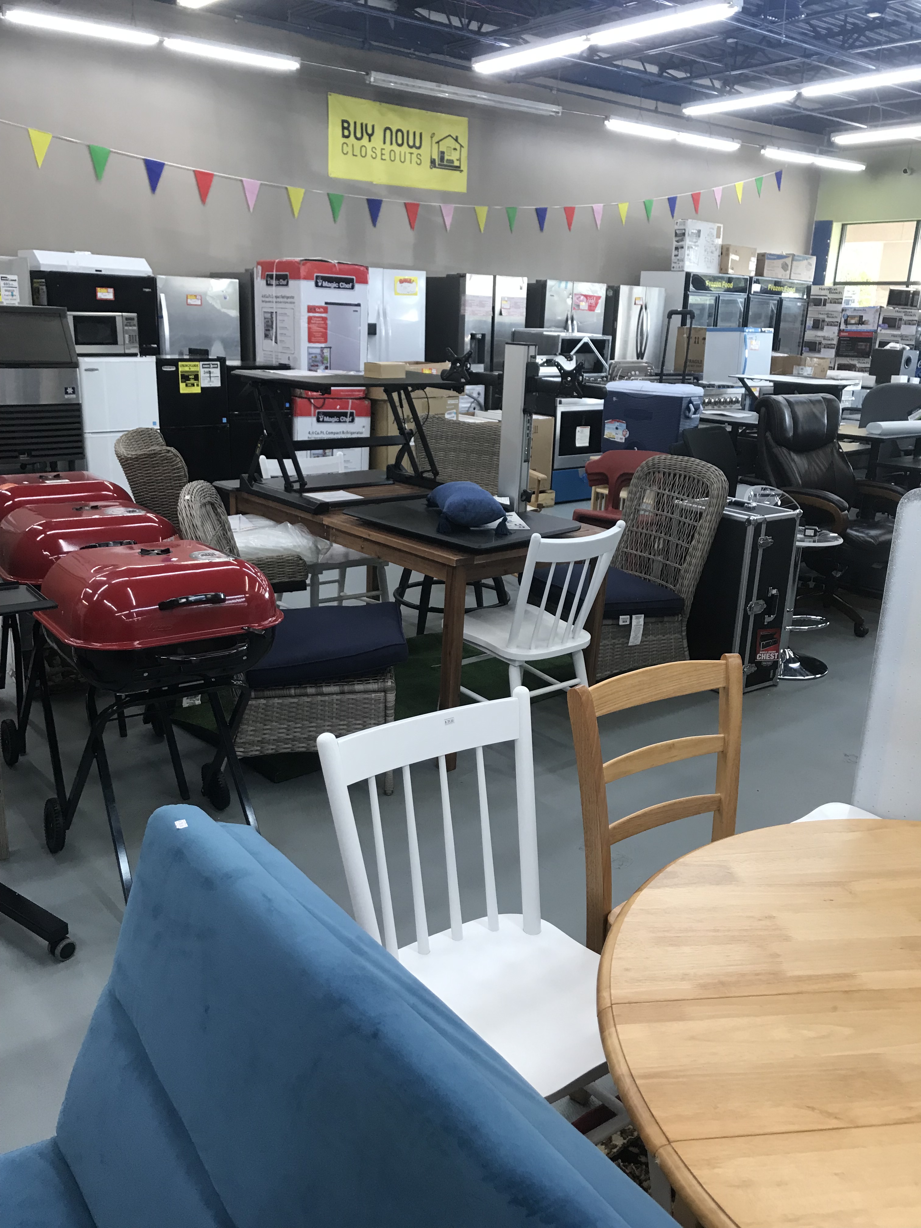 Buy Now Closeouts – Bloomington's Discount Outlet!